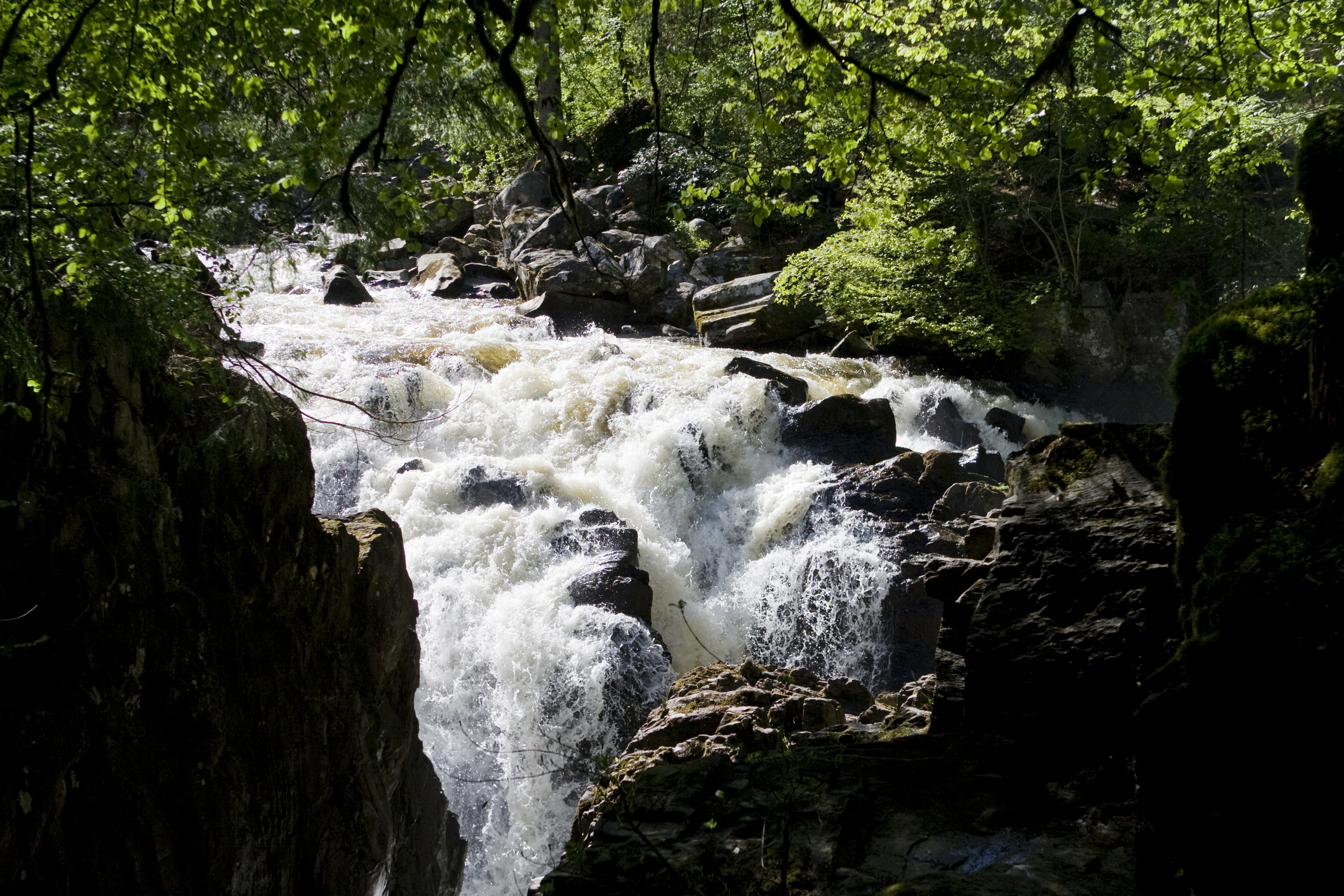 Scotland 360° - Scottish rivers and lochs